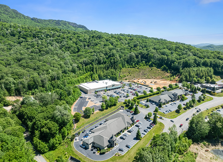 1,306 Sf Available | Grandfather Shops – C.F. Smith Property Group