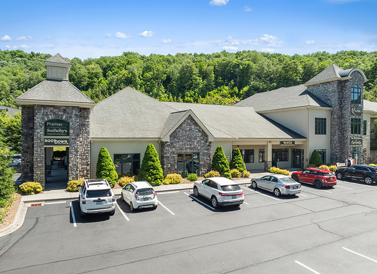 1,306 Sf Available | Grandfather Shops – C.F. Smith Property Group